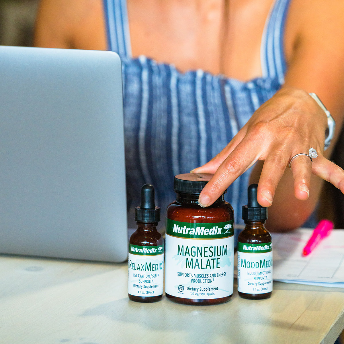 Herbal dietary supplements from Nutramedix – NutraMedix Deutschland GmbH